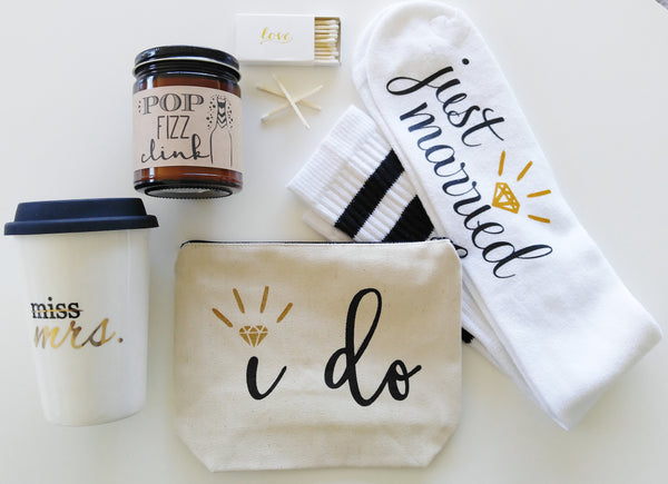 Bride Gift Box for Her Wedding Day Gift for Bride Miss to Mrs Bridal S ...